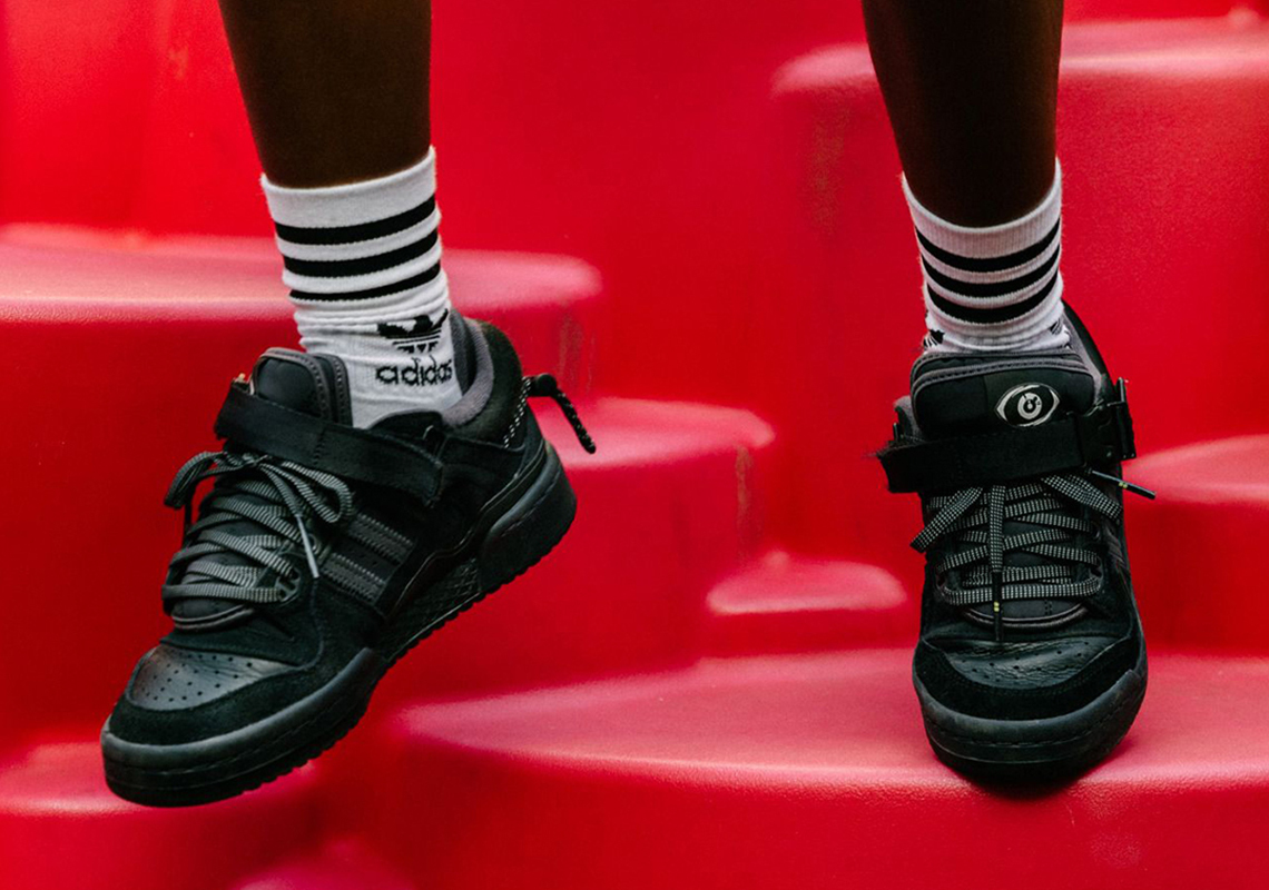 O Novo Forum De Bad Bunny J Tem Campanha Nas Ruas SneakersBR